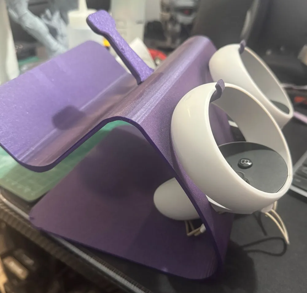 Oculus Quest 2 stand remix by ismmon1980 - MakerWorld
