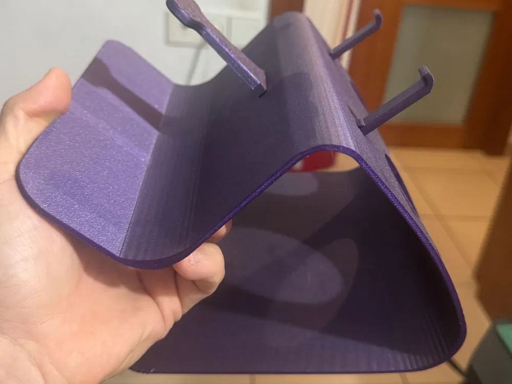 Oculus Quest 2 stand remix by ismmon1980 - MakerWorld