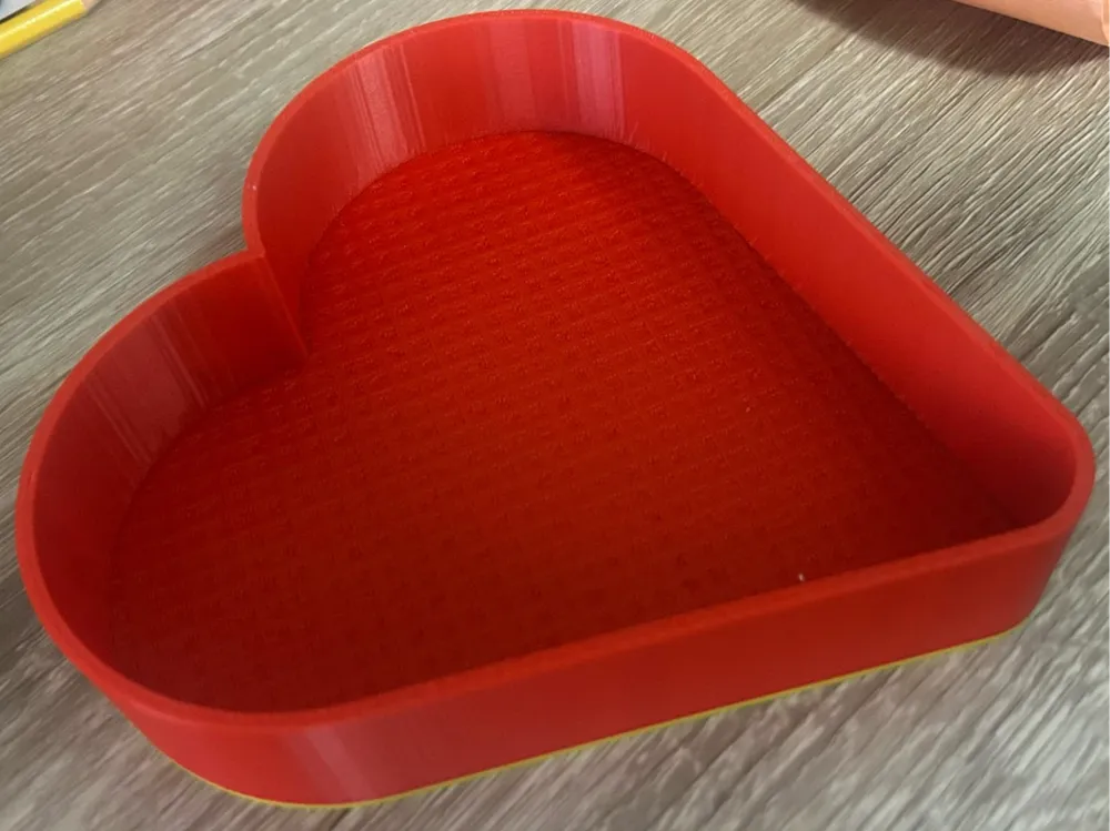 Heart Shape Tray by 3D-Print-Club - MakerWorld