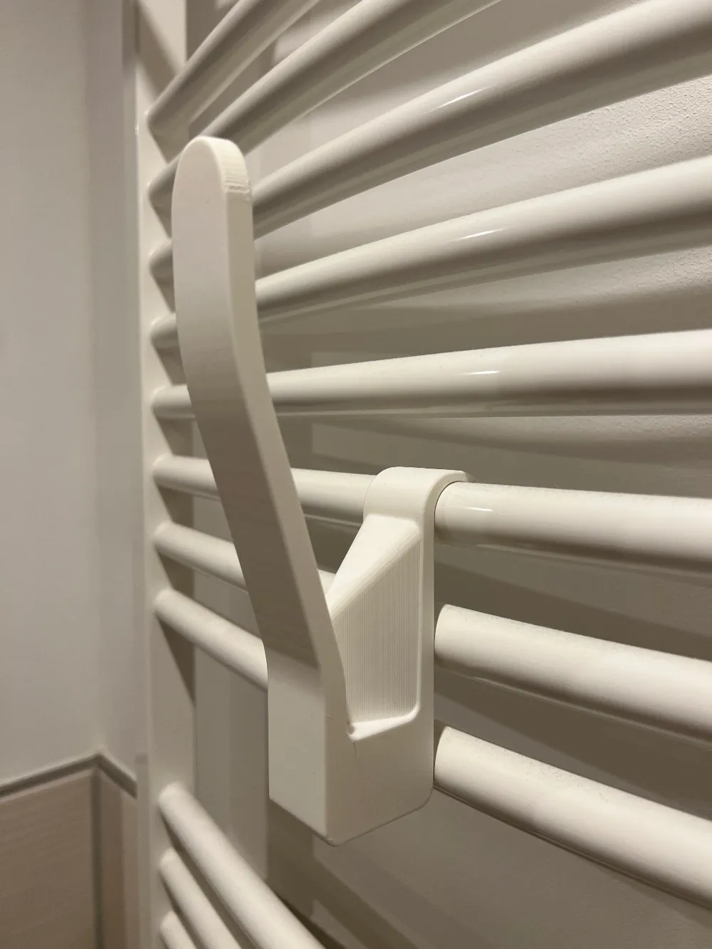 Shoe Hanger for Bathroom Radiator by NikWe - MakerWorld