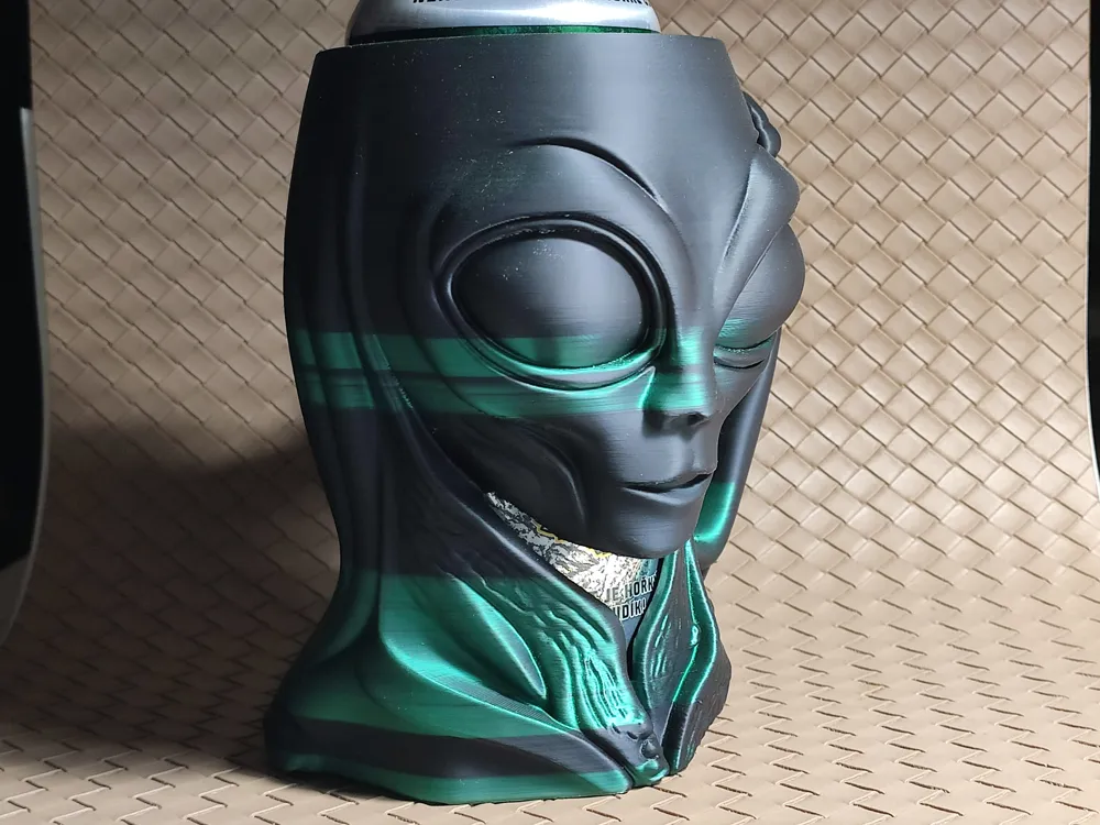 Alien (The Grey) Can Holder / Beer mug by RUMcajz MakerWorld: Download ...