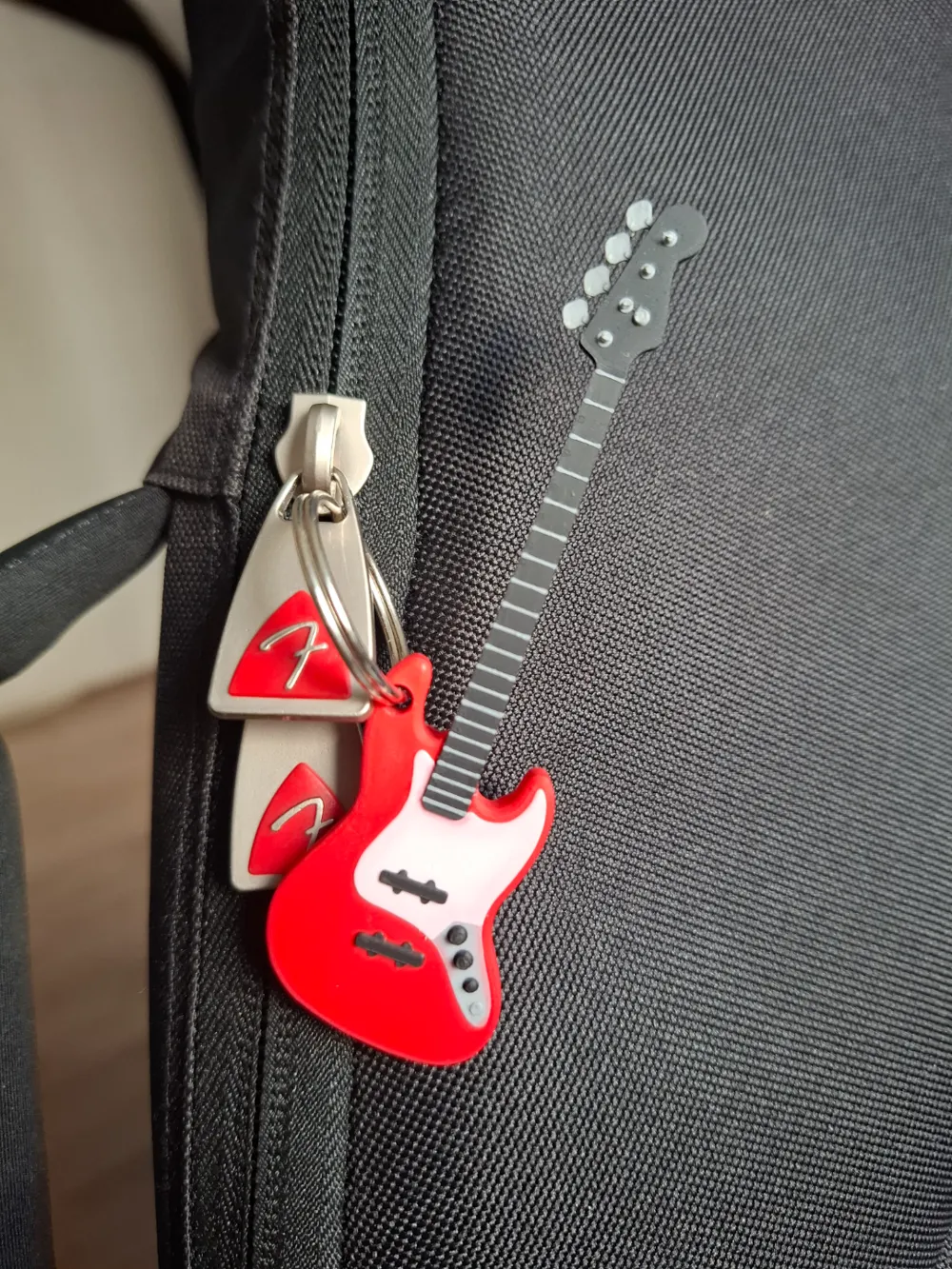 Fender Bass Guitar Keychain and magnet - Free 3D Print Model - MakerWorld
