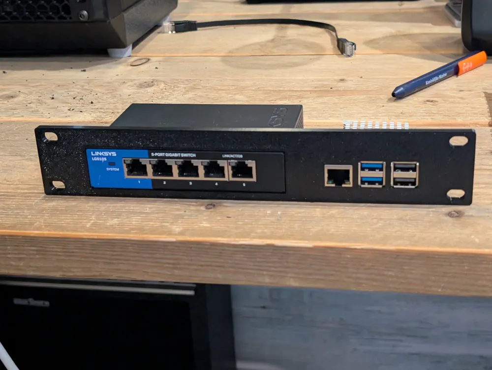 10 inch rack rpi5 and 5p Linksys switch (1u) - Free 3D Print Model ...