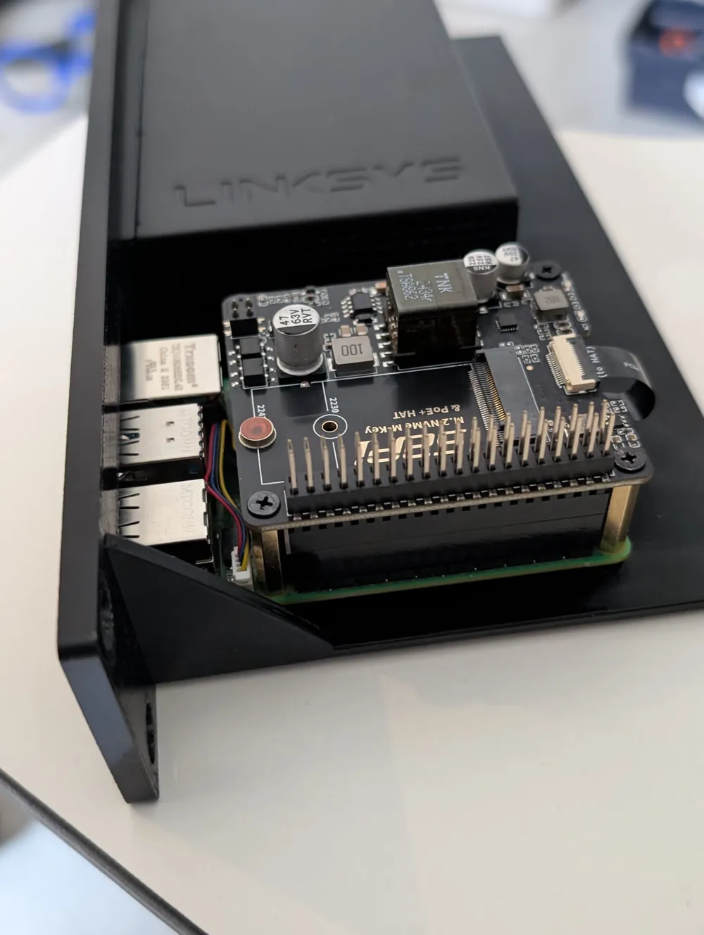 10 inch rack rpi5 and 5p Linksys switch (1u) by Le0n._. MakerWorld ...