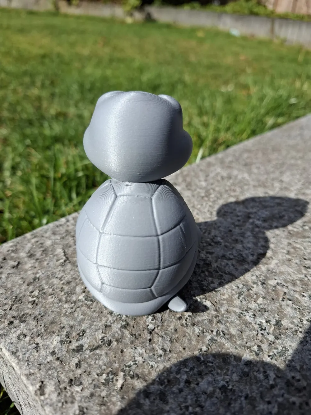 Smug Turtle Figurine by Koffiekoek MakerWorld: Download Free 3D Models
