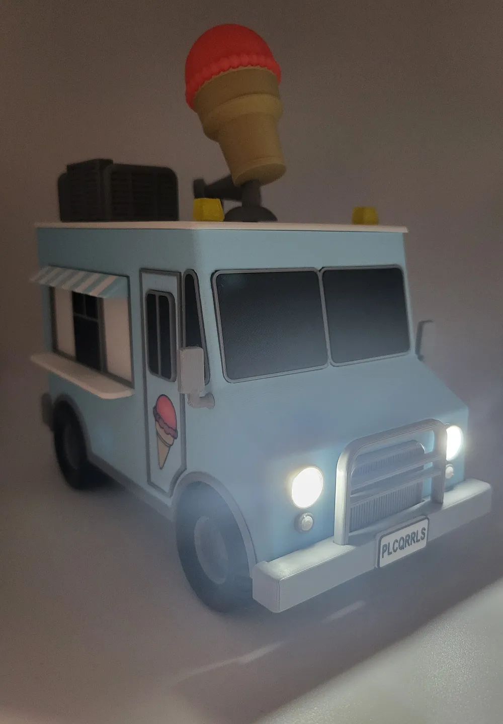 Ice Cream Truck with working headlights - Free 3D Print Model - MakerWorld