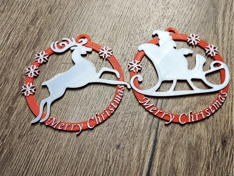 Christmas Tree Ornament Santa's sleigh & Reindeer by daniel.rynduch ...