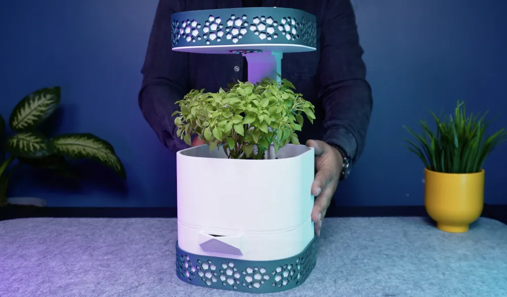 Automated Self-Watering Smart Planter by maker101io MakerWorld ...