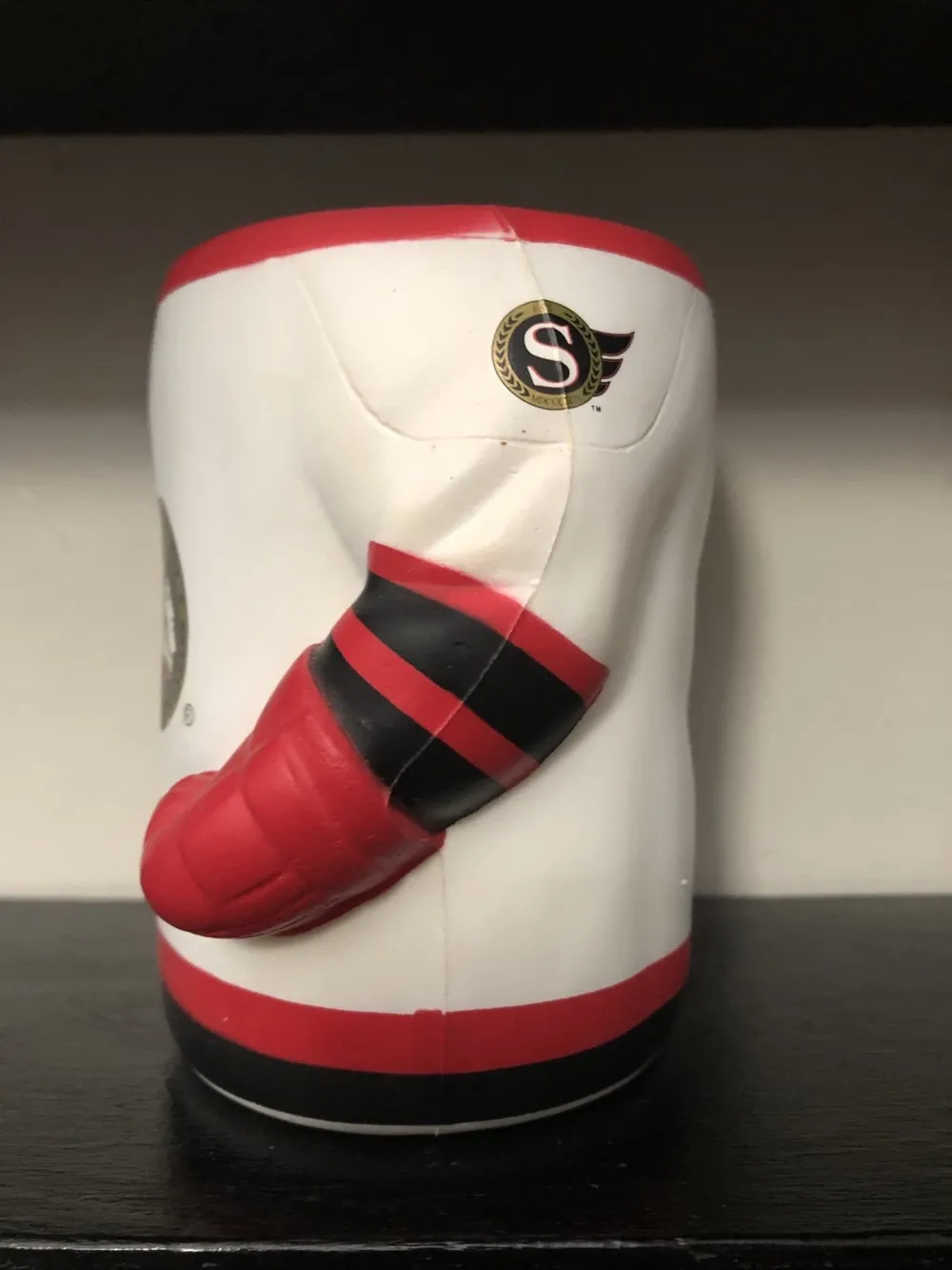 Hockey Jersey Can Coozie - Free 3D Print Model - MakerWorld