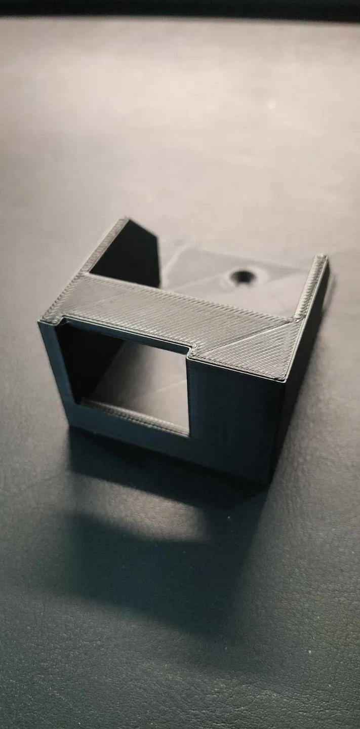 Ubiquiti U-POE-AF power injector wall mount by BYQ - MakerWorld