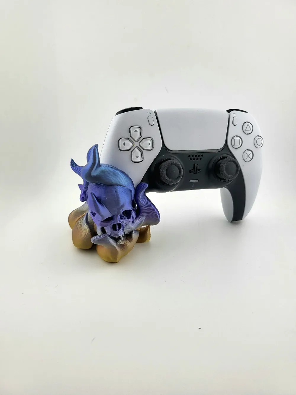 PS5 controller stand, joystick, PlayStation, skull by Mad power ...