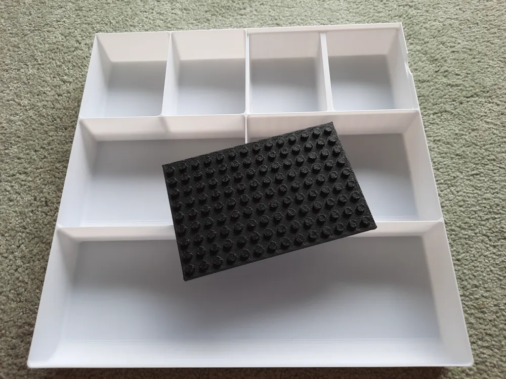 Sorting Tray for bricks by bbbarny - MakerWorld