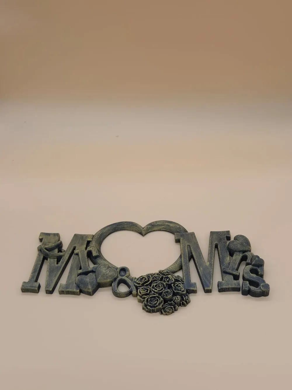Mr and Mrs Wedding Picture Frame - Free 3D Print Model - MakerWorld