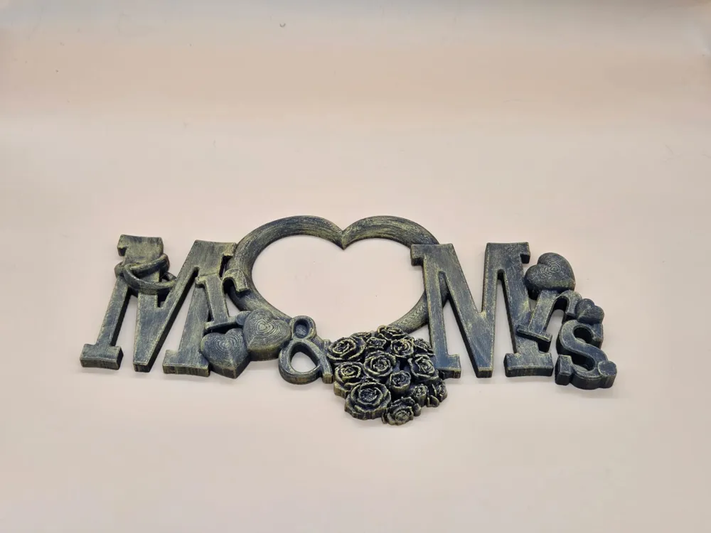 Mr and Mrs Wedding Picture Frame - Free 3D Print Model - MakerWorld