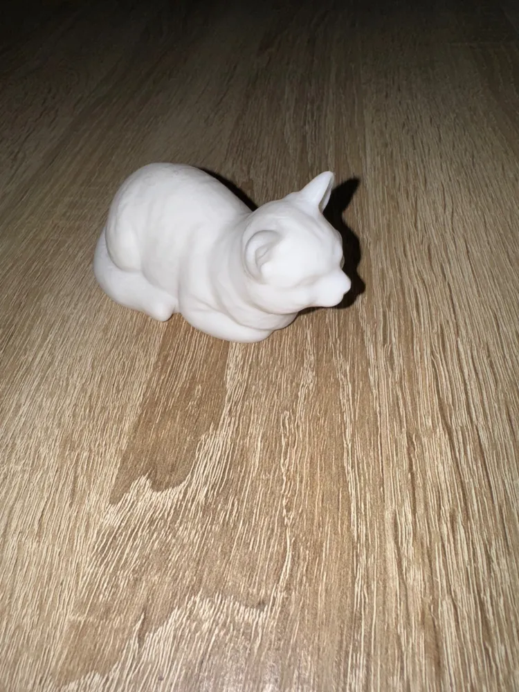 Reclining Cat by 3D Druck Nußloch MakerWorld: Download Free 3D Models