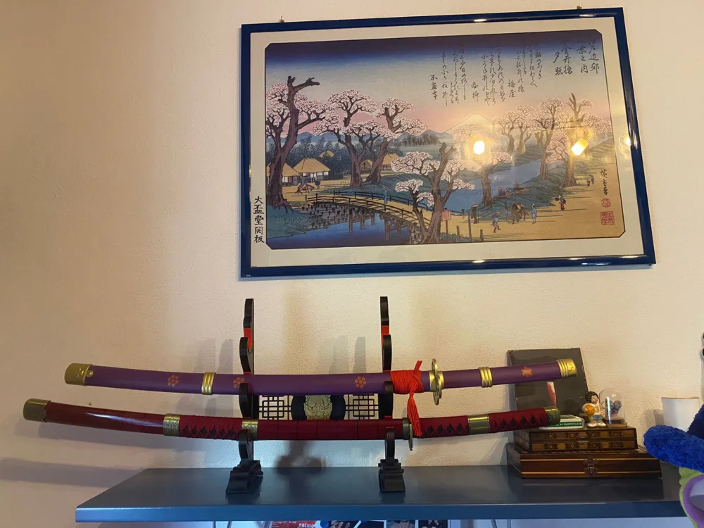 Triple Katana Stand (Demon Zoro version) (A1 mini) - Free 3D Print ...