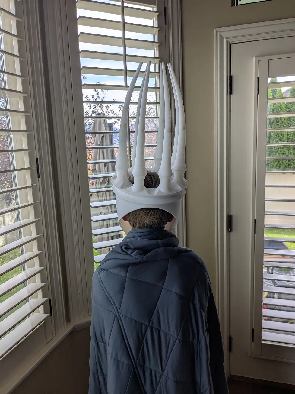 The Pale King or Wyrm- Hollow Knight - Free 3D Print Model - MakerWorld
