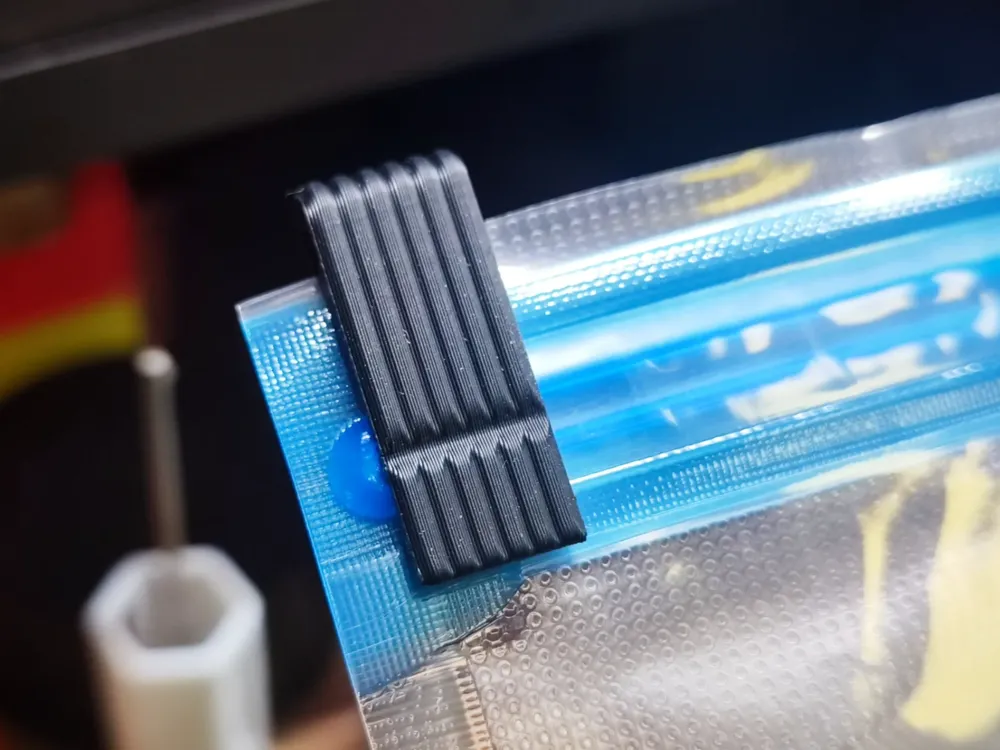 Vacuum compression bag slider, storage bag sealing clip, self-sealing ...