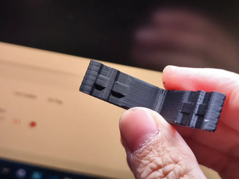 Vacuum compression bag slider, storage bag sealing clip, self-sealing ...