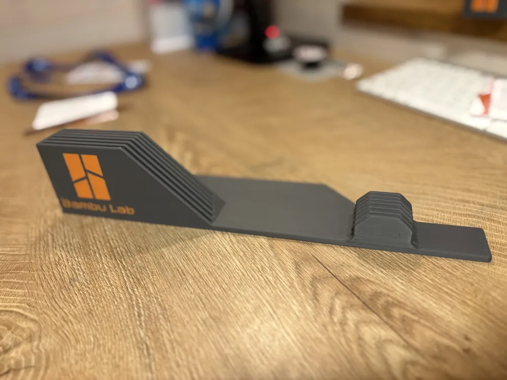 H2 Build Plate Stand by JanjaH MakerWorld: Download Free 3D Models