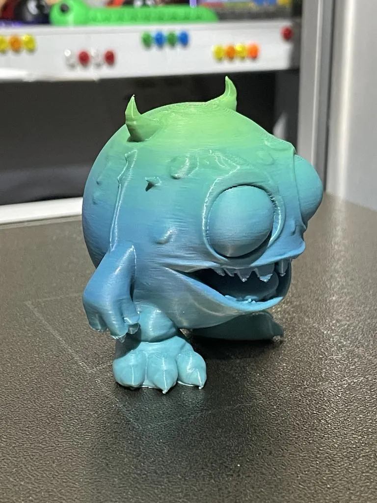 Big Eyed Blob Alien Pets (series 1) - Free 3D Print Model - MakerWorld