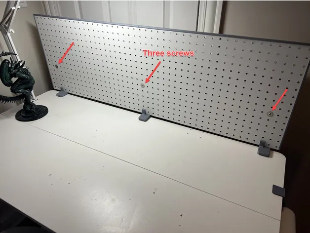 Pegboard table or desk mount by italianb33f - MakerWorld