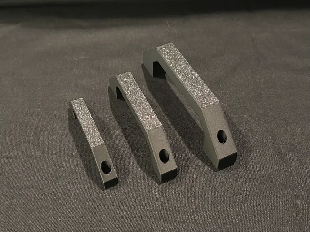 Classic Pull Handles With Finger Grips - 3 Sizes - Free 3D Print Model ...