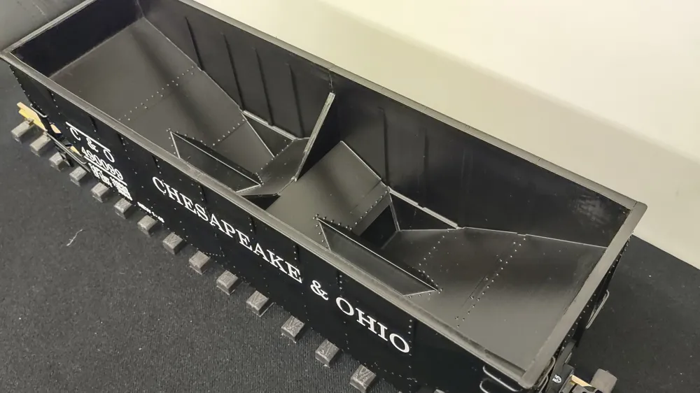1:29 G Gauge 2 Bay Offset Hopper Car - Free 3D Print Model - MakerWorld