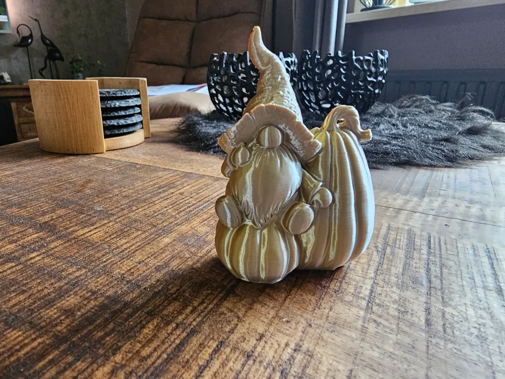 Mini Gnome Man Autumn by Twentse 3D Experience MakerWorld: Download ...