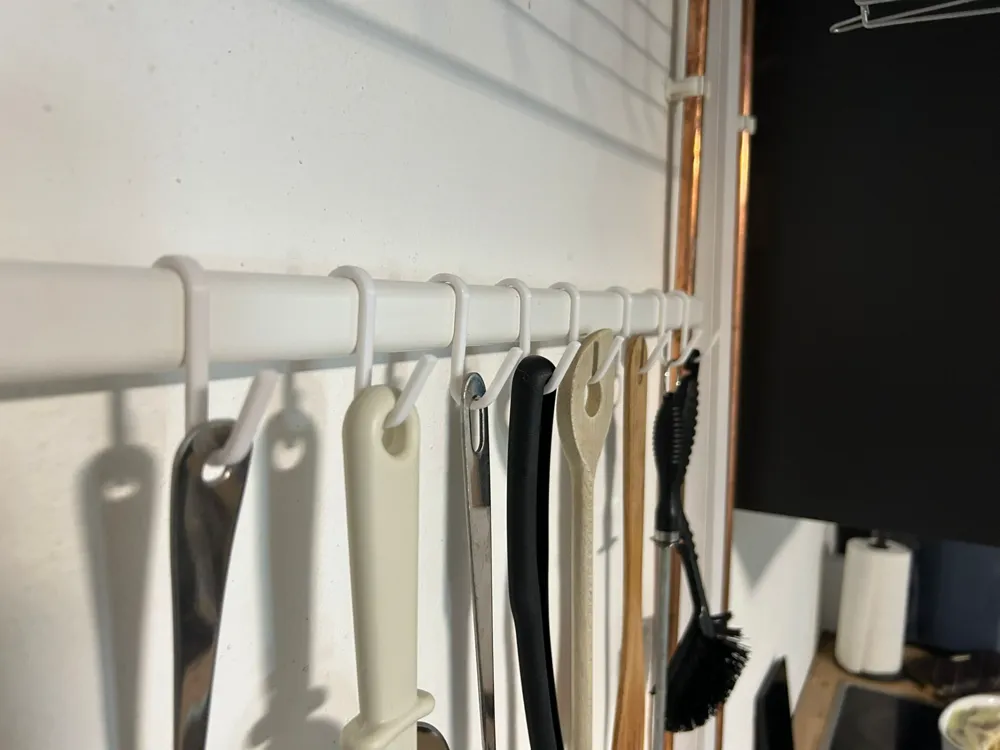 Hook for SUNNERSTA Ikea by yoyo_2939 - MakerWorld
