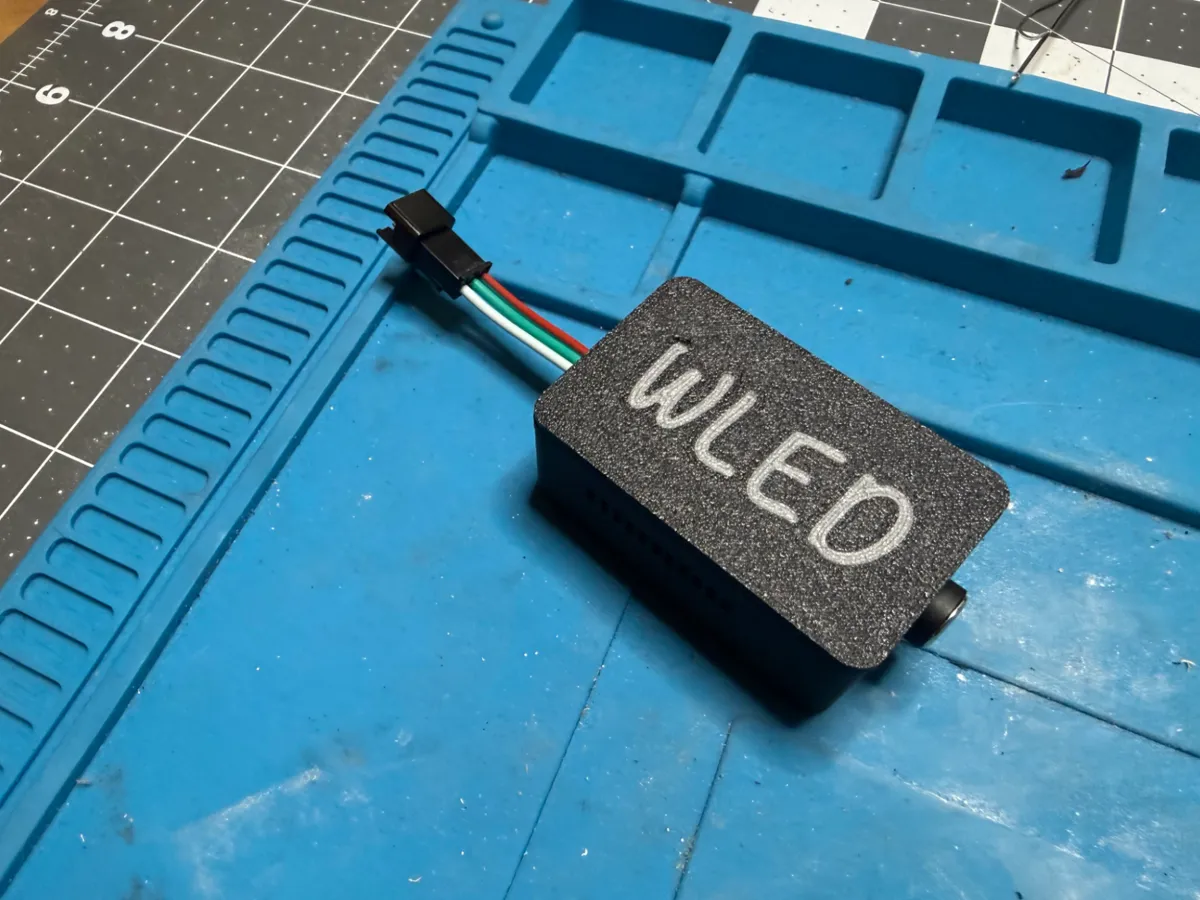 WLED Case for ESP32 with room for 5,5mm power plug - Free 3D Print ...