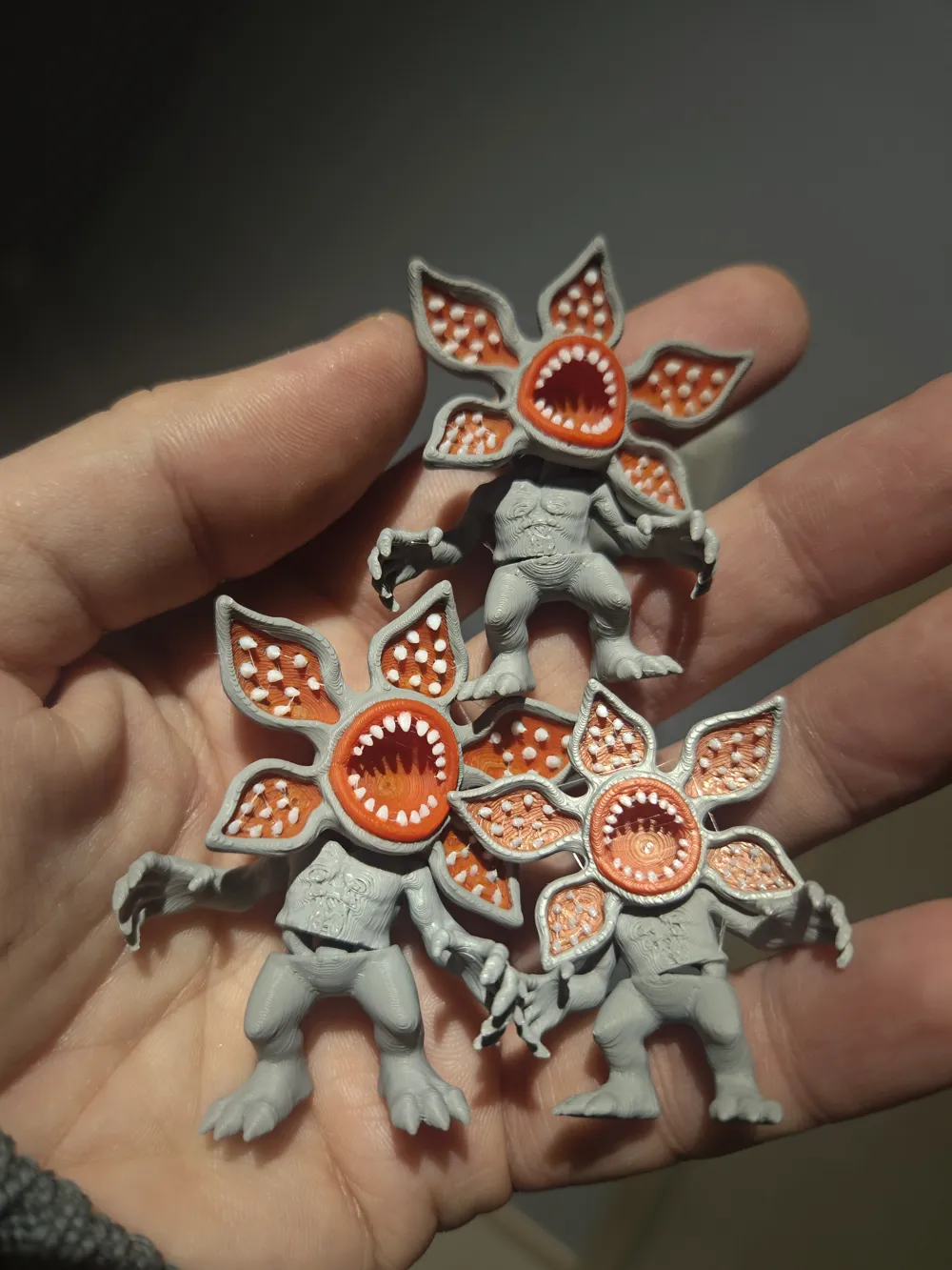 mini flexi Demogorgon Stranger Things - Free 3D Print Model - MakerWorld