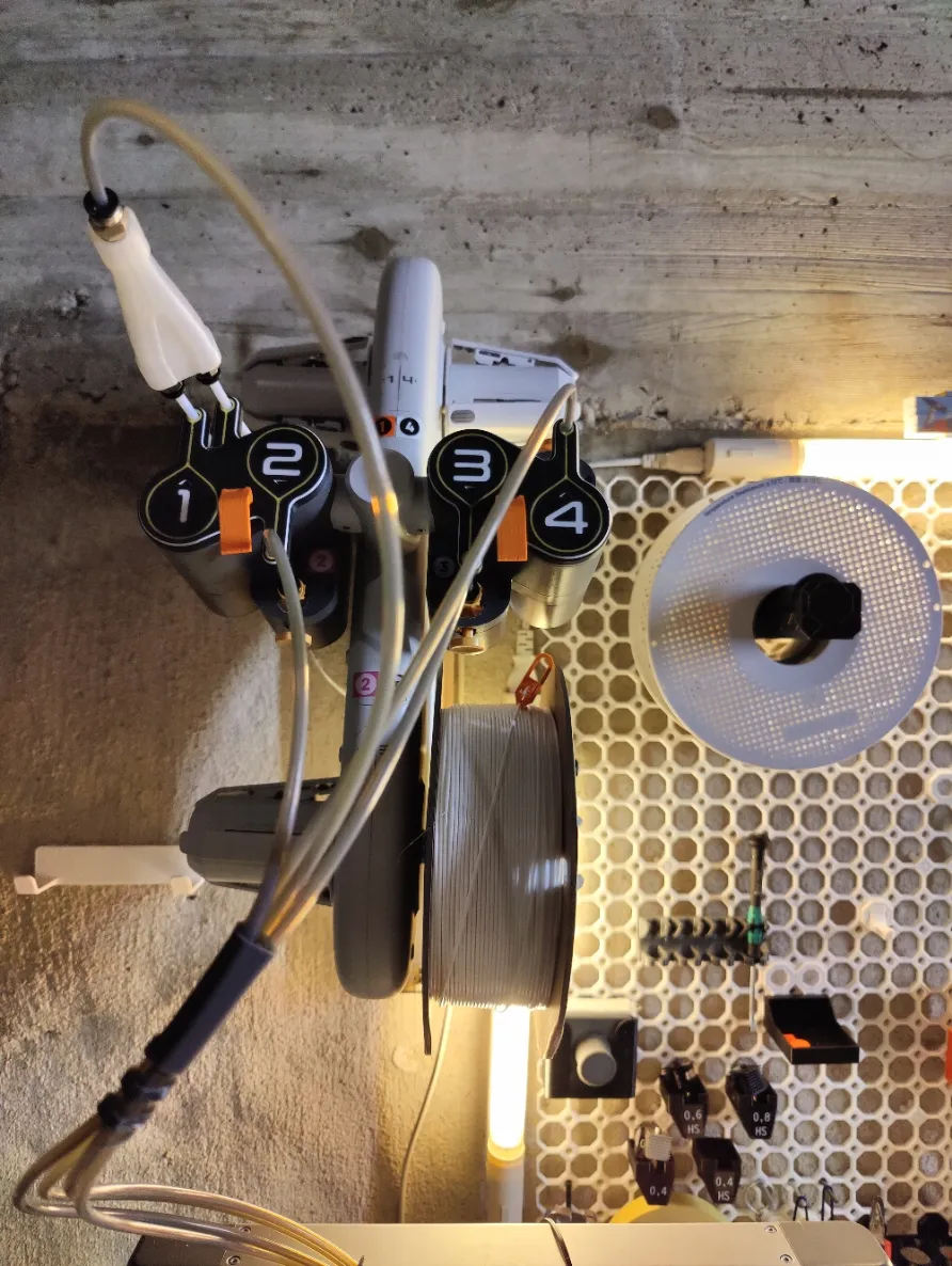 AMS Lite Numbers with 5 Filament guides Remixed by Brasletti - MakerWorld