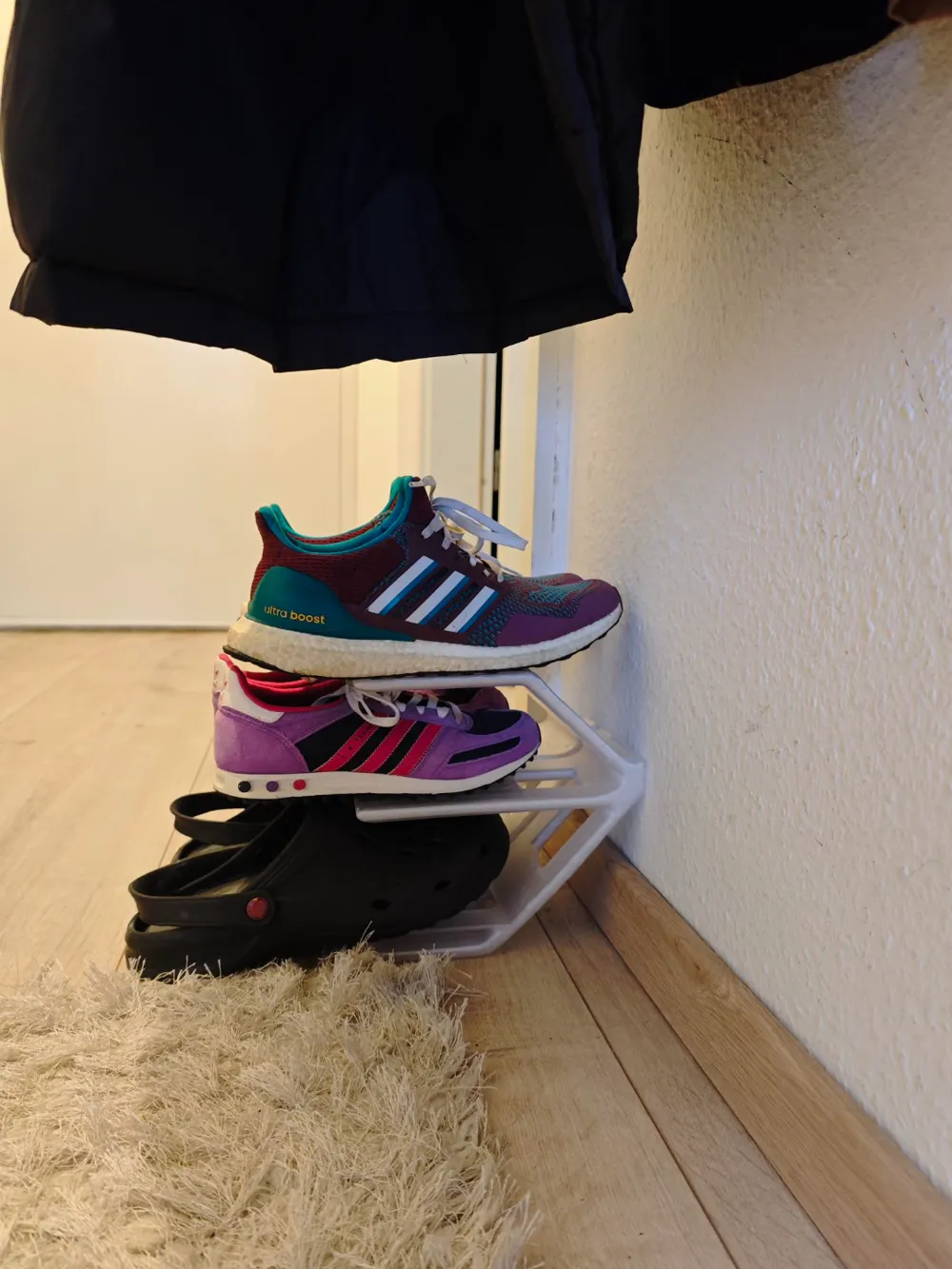 Bionic shoe rack by MaxPowerPrints - MakerWorld