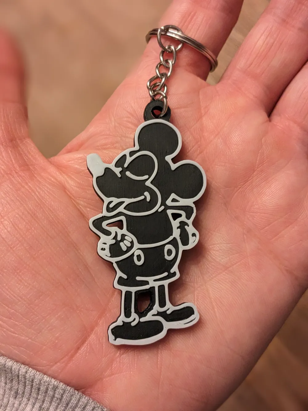 Mickey Mouse Keychain - Black & White by IsMa07 - MakerWorld