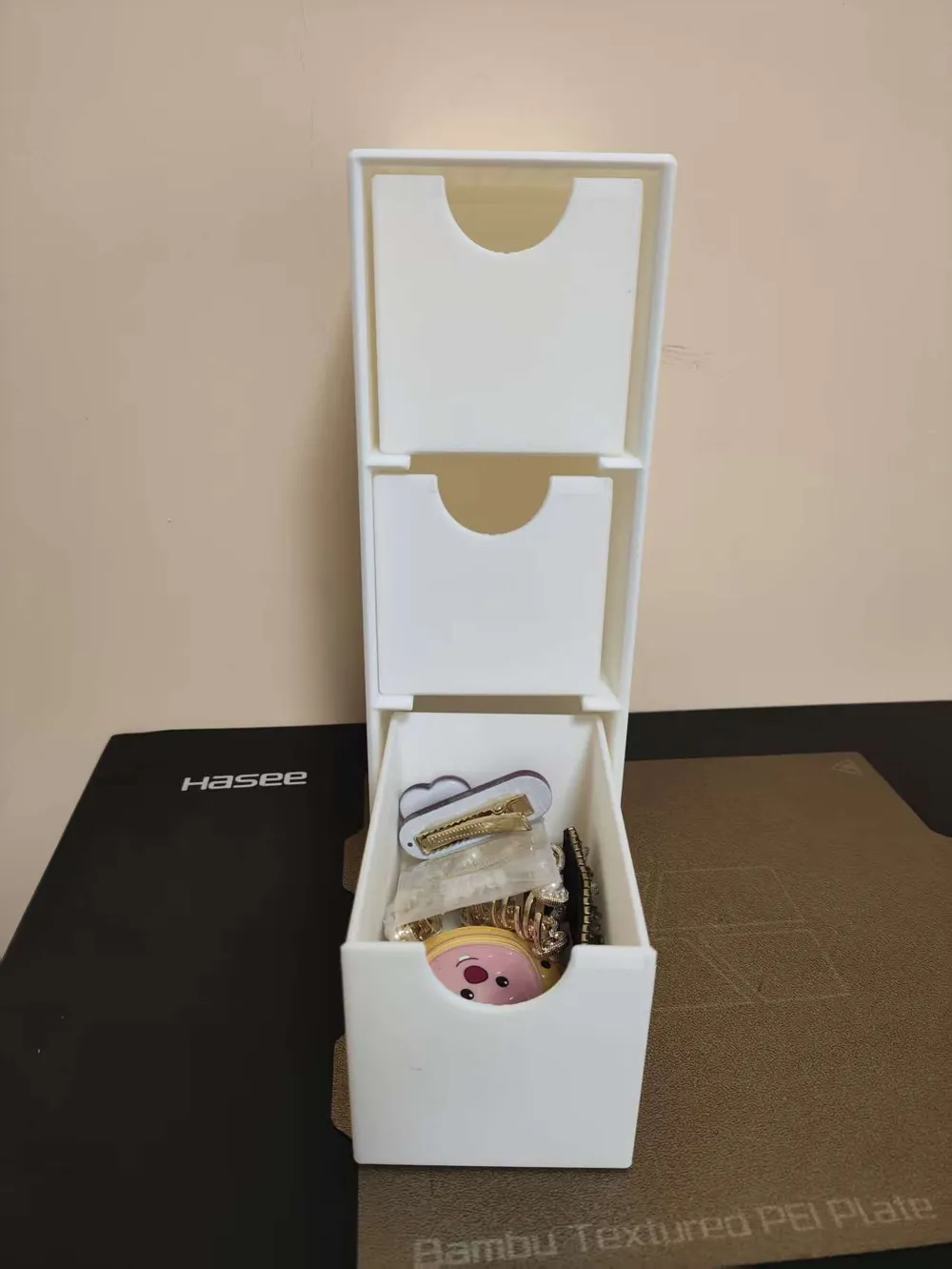 Sliding hairpin storage box - Free 3D Print Model - MakerWorld