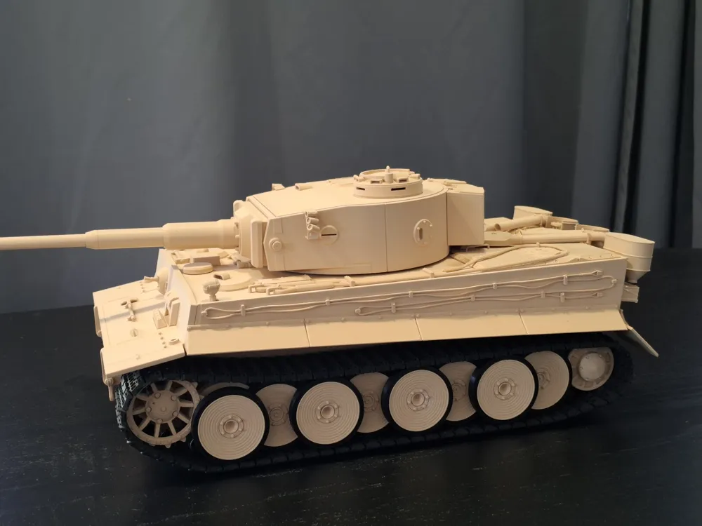 Tank Tiger Articulated, 450mm - Free 3D Print Model - MakerWorld
