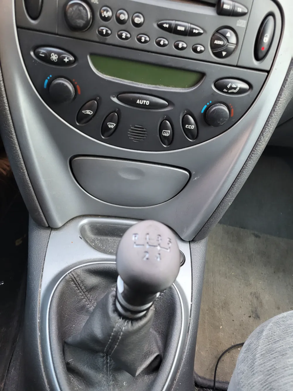 5-speed Citroën C5 Gear Shift Knob Remixed by cedric MakerWorld ...
