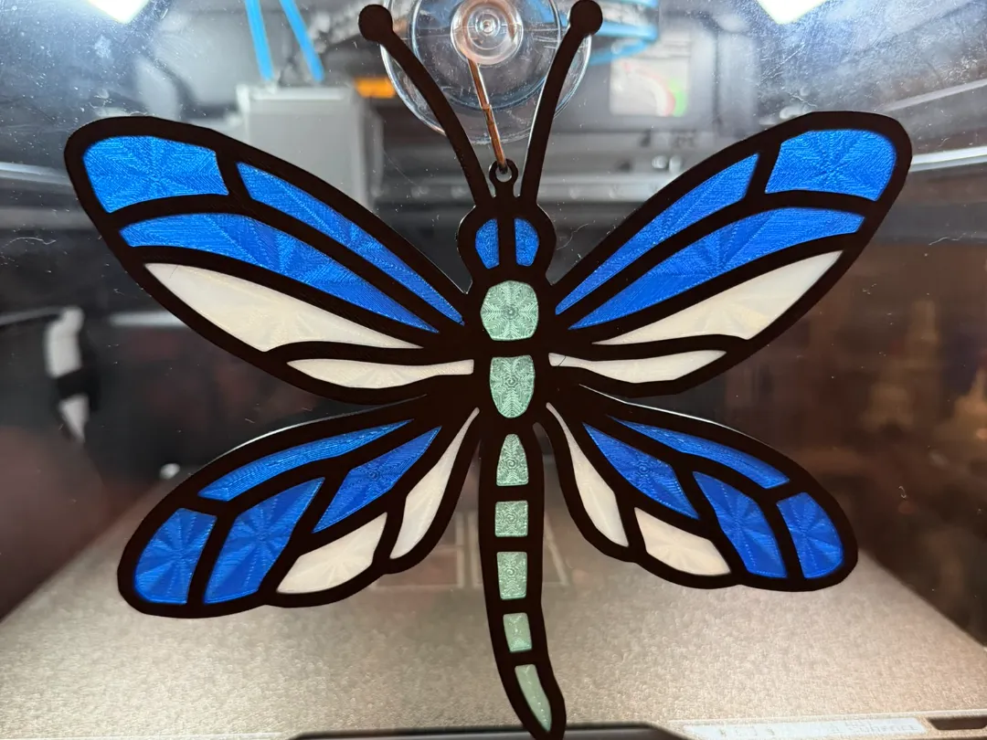 Stained Glass Dragonfly - Free 3D Print Model - MakerWorld