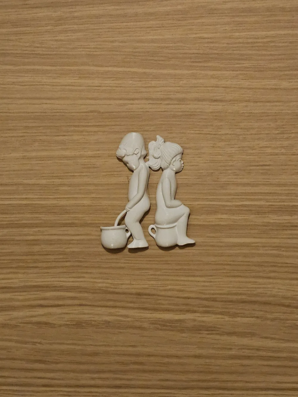 Retro Balkan WC Sign - 80s/90s Relief - Free 3D Print Model - MakerWorld