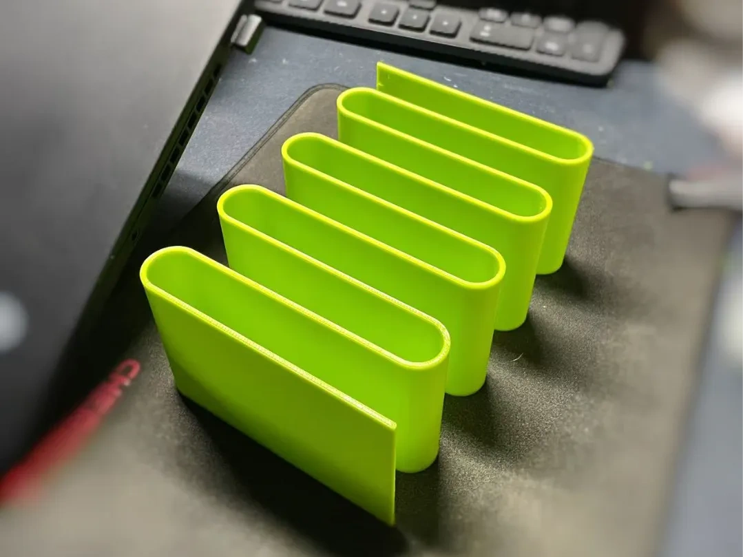 Phone storage rack by user_704182581 - MakerWorld