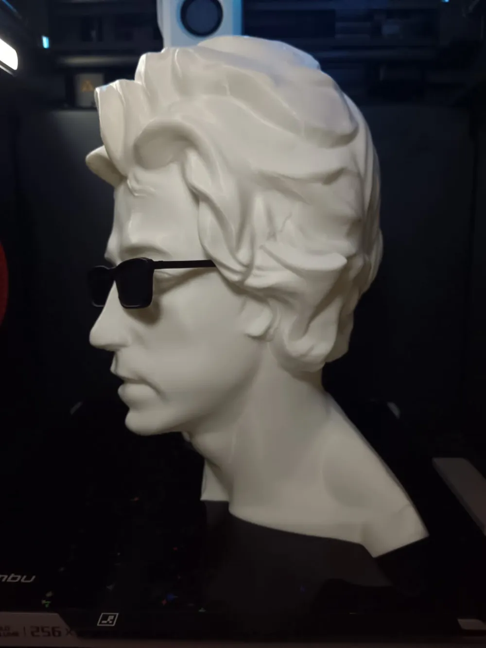Bob Dylan Headphone Stand - Free 3D Print Model - MakerWorld