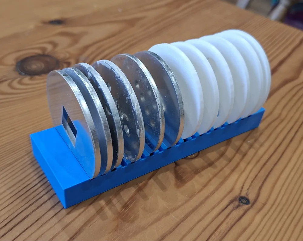 Clay Extruder Plate Holder by WALL-S MakerWorld: Download Free 3D Models