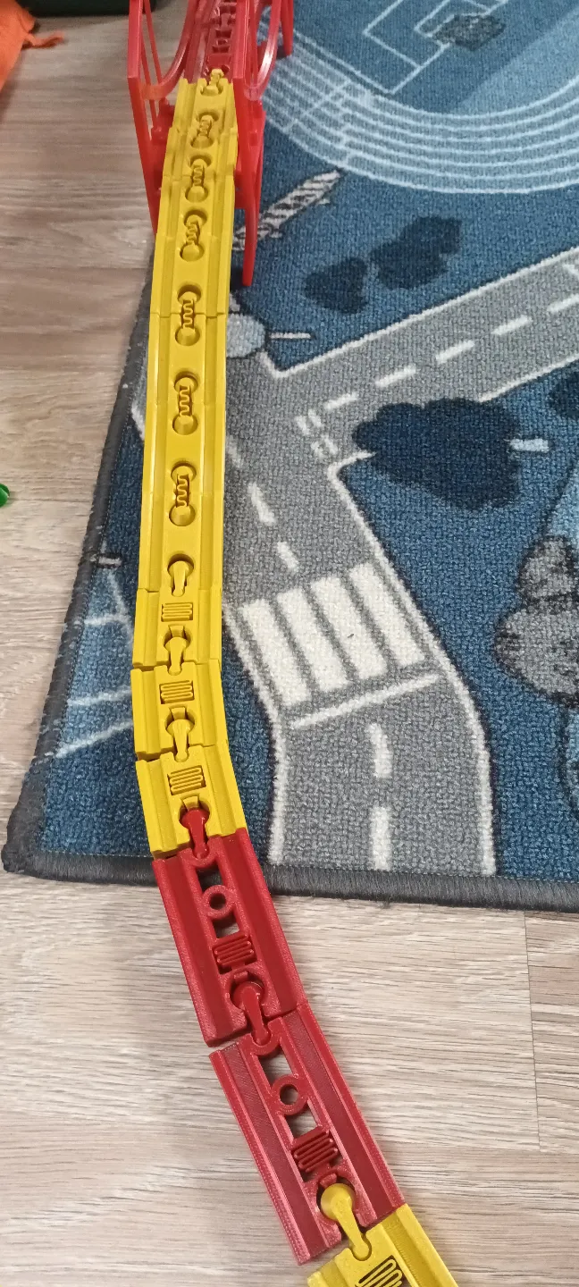 Infinity tracks - springy and hinged connectors by Adrian Ionescu ...