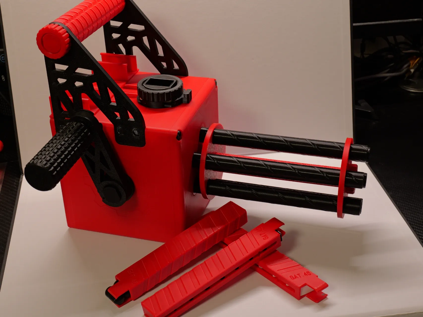 Hand-cranked Gatling toy launcher by phaeozem - MakerWorld