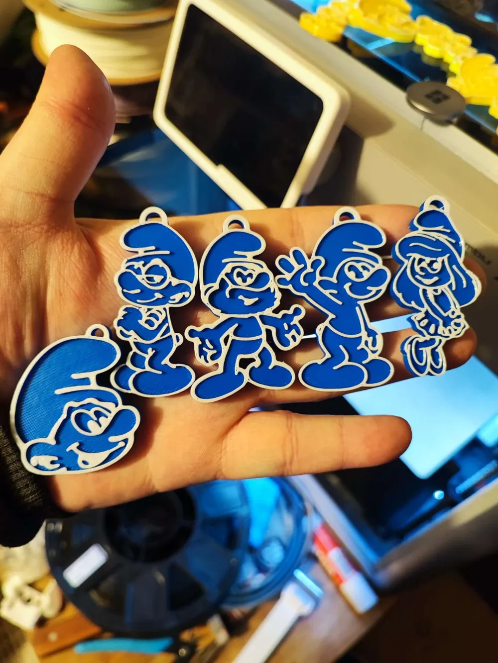 The Smurfs keychain by fikuss30 - MakerWorld