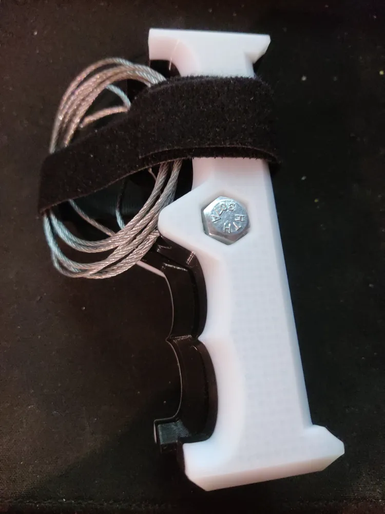 PVC Wire Cutter Handle by royeiror - MakerWorld