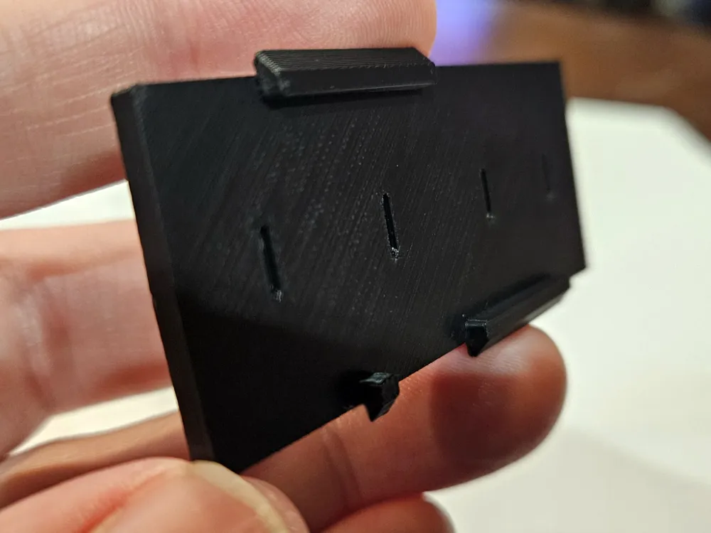 SR&D Rockman Battery Cover - Free 3D Print Model - MakerWorld