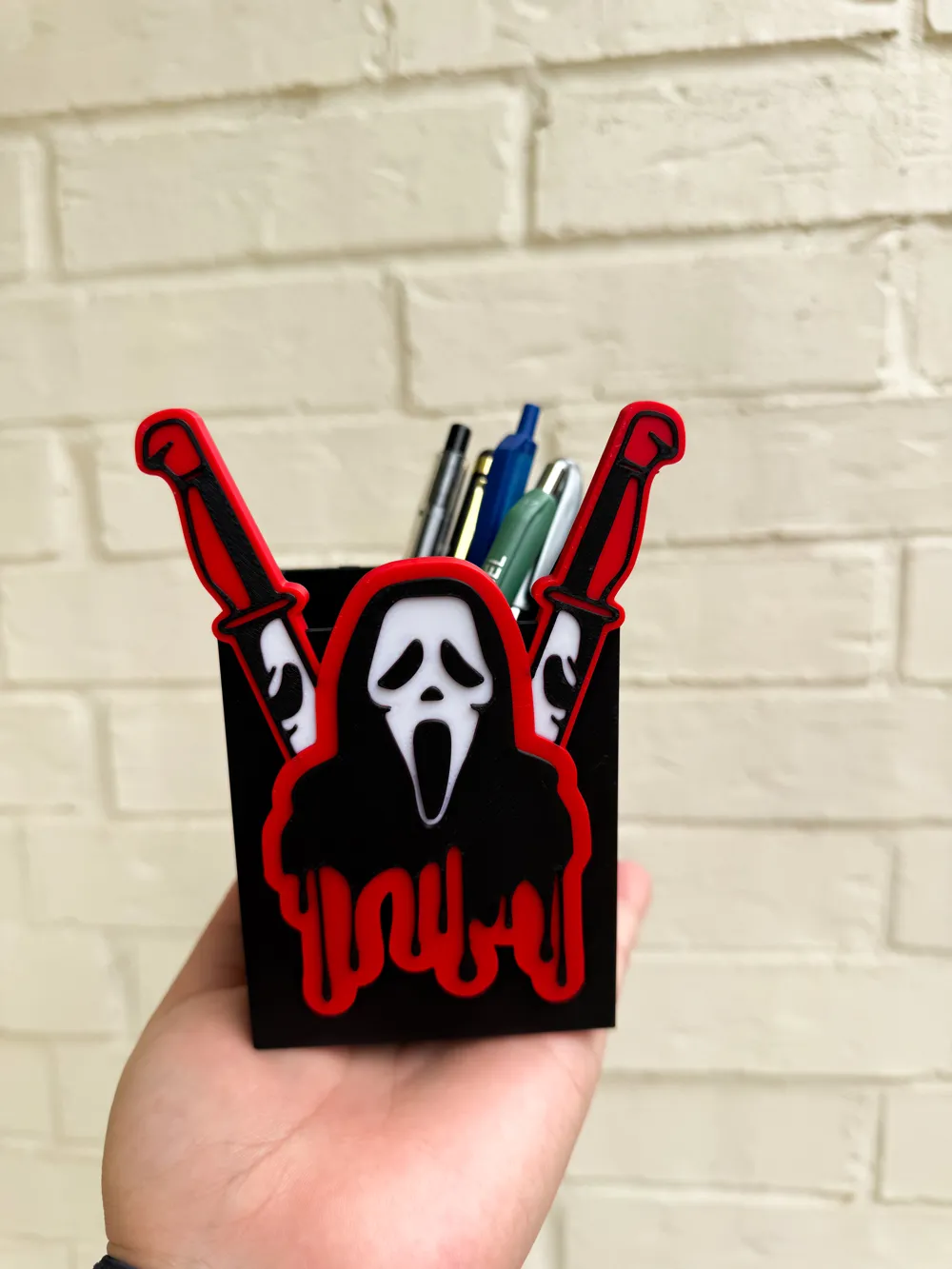 Ghost Face Pen Holder - Free 3D Print Model - MakerWorld