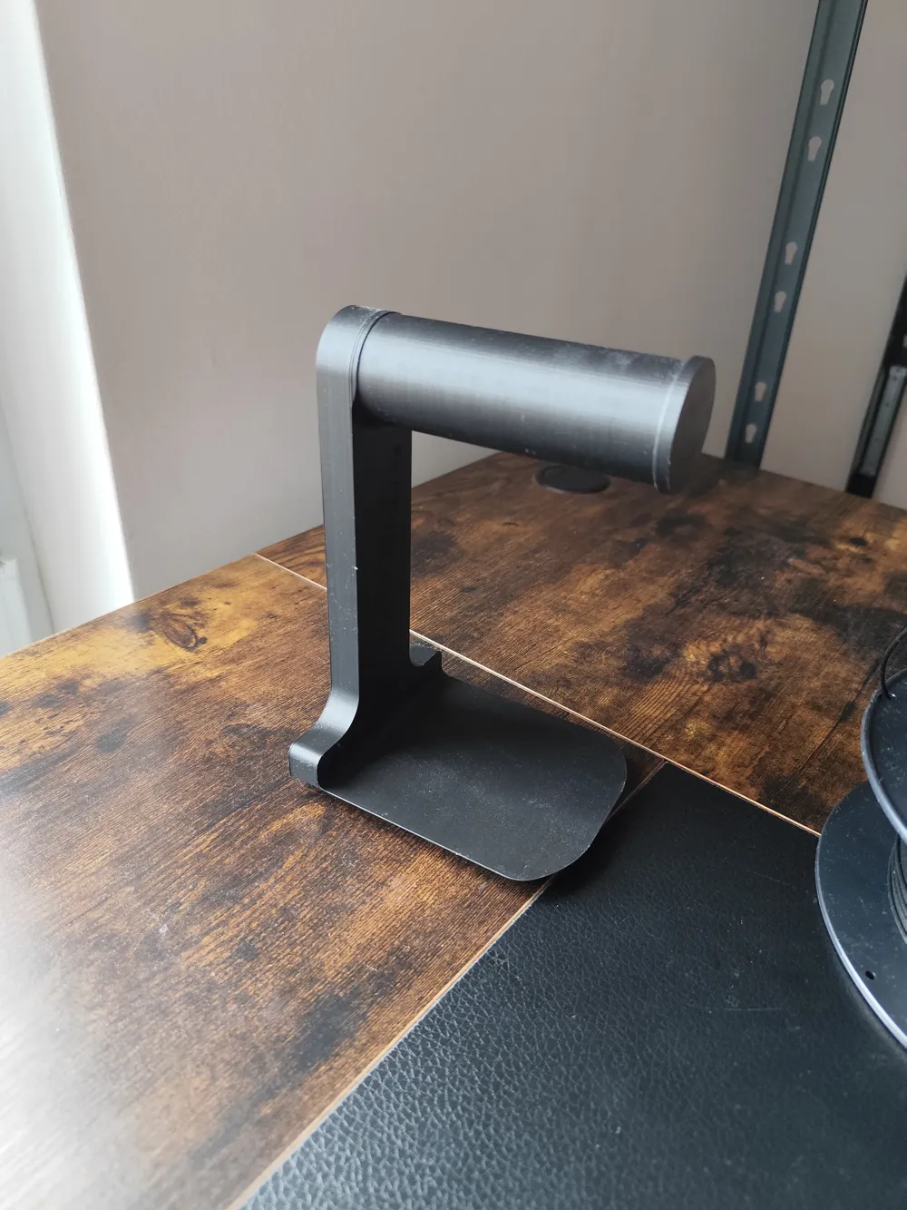 2.5Kg Spool Holder, A1 mini compatible by hr.heinrich MakerWorld ...